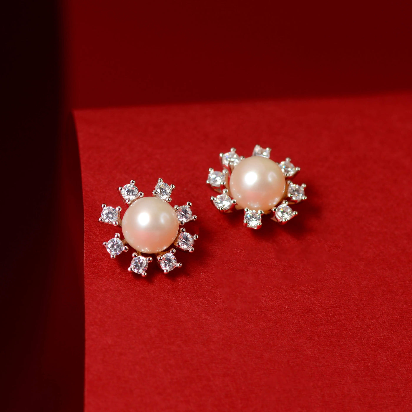 Pearl Solis (Pearl Stud Earrings) – Krishna Pearls